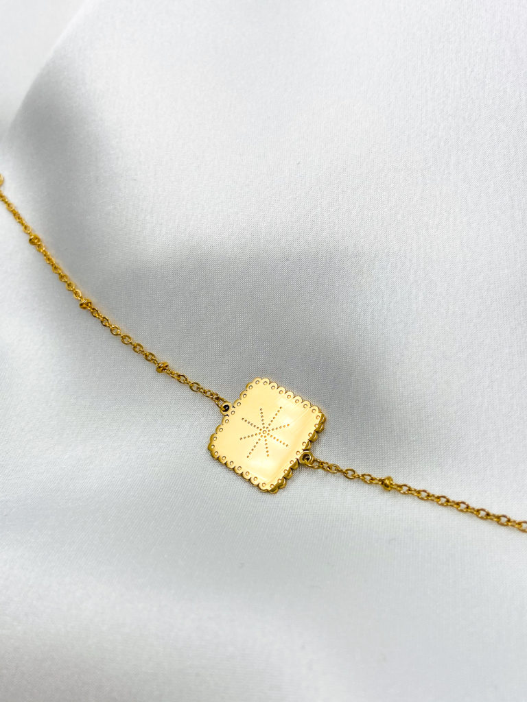 Mia Bijoux - Les petits bijoux intemporels